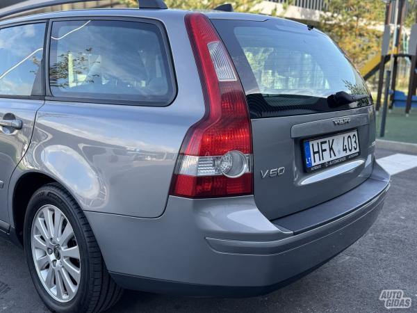 Volvo V50 2005 in Kaunas, with an engine capacity of 2.00 L and mileage of 0 thousand km for 1450 €, photo 9 on AUTOMOTO.COM.LV