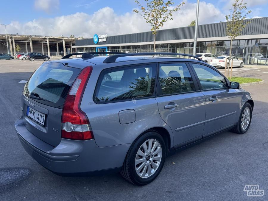 Volvo V50 2005 Kauņa, ar dzinēja tilpumu 2.00 L un nobraukumu 0 tūkst. km par 1450 €, foto 17 vietnē AUTOMOTO.COM.LV