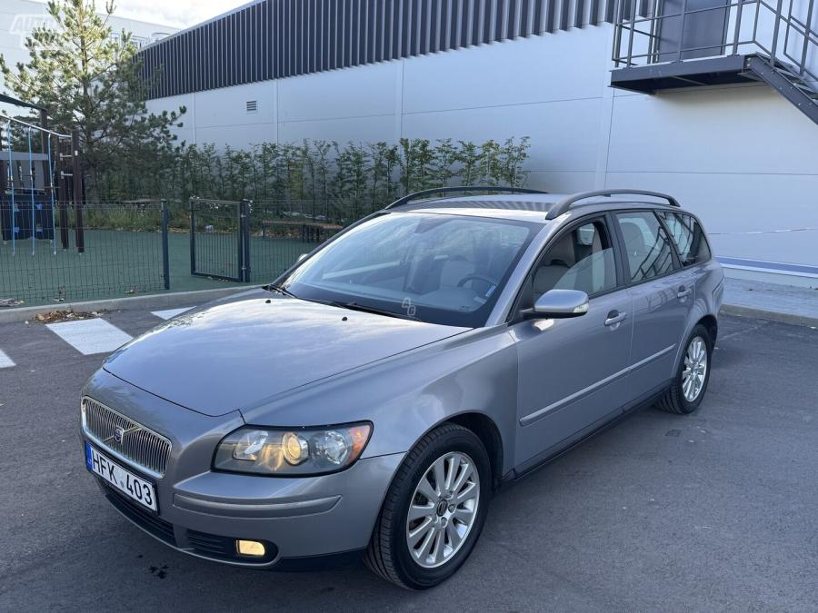 Volvo V50 2005 Kauņa, ar dzinēja tilpumu 2.00 L un nobraukumu 0 tūkst. km par 1450 €, foto 18 vietnē AUTOMOTO.COM.LV