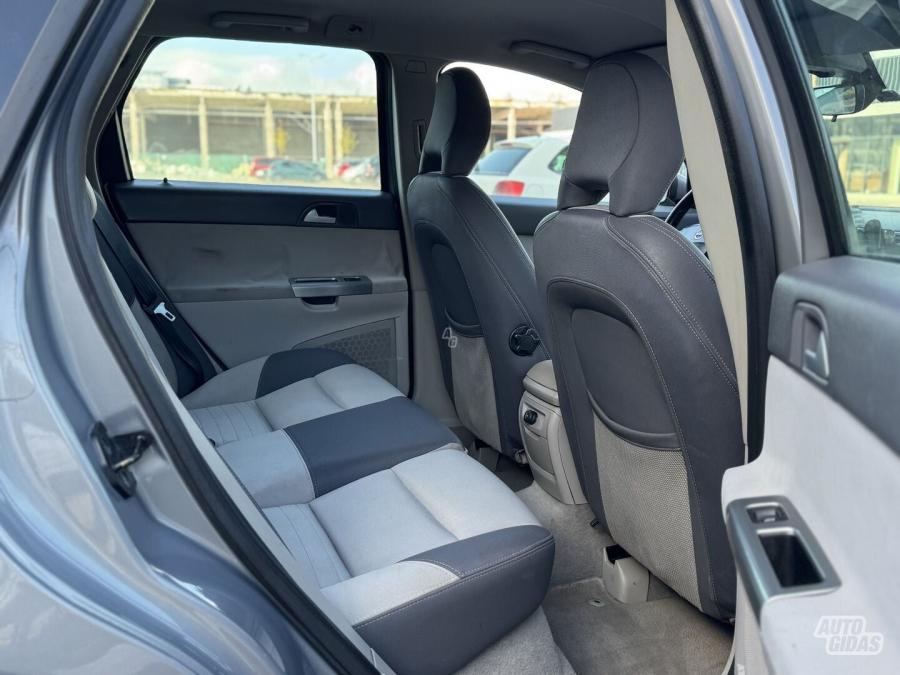 Volvo V50 2005 Kauņa, ar dzinēja tilpumu 2.00 L un nobraukumu 0 tūkst. km par 1450 €, foto 24 vietnē AUTOMOTO.COM.LV