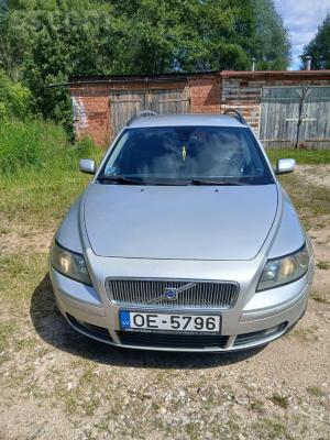 Volvo V50 2006 Valmiera, ar dzinēja tilpumu 2.00 L un nobraukumu 323 tūkst. km par 1700 €, foto 5 vietnē AUTOMOTO.COM.LV