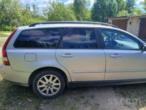 Volvo V50 2006 Valmiera, ar dzinēja tilpumu 2.00 L un nobraukumu 323 tūkst. km par 1700 €, foto 11 vietnē AUTOMOTO.COM.LV
