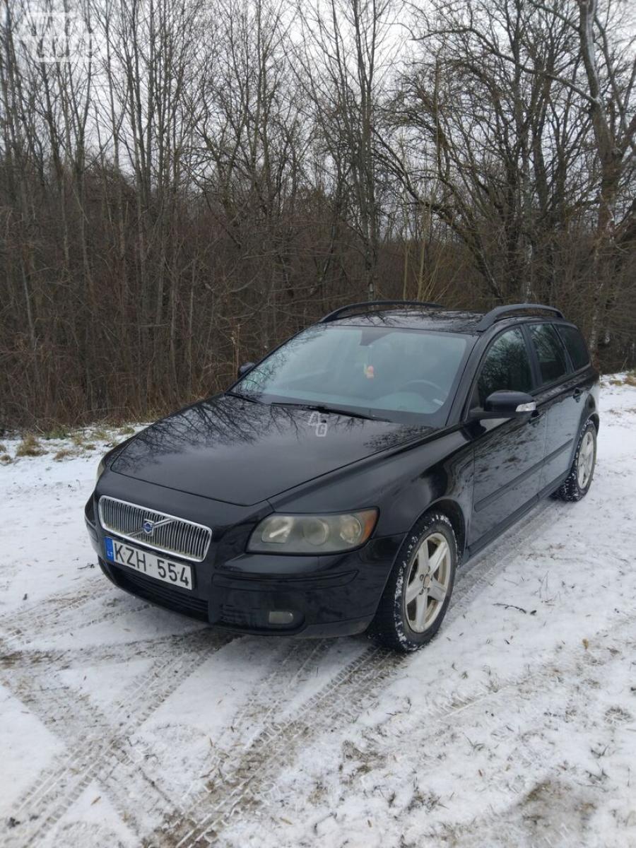 Volvo V50 2006 Utena, ar dzinēja tilpumu 1.60 L un nobraukumu 350 tūkst. km par 2000 €, foto 1 vietnē AUTOMOTO.COM.LV