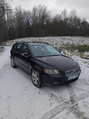 Volvo V50 2006 Utena, ar dzinēja tilpumu 1.60 L un nobraukumu 350 tūkst. km par 2000 €, foto 2 vietnē AUTOMOTO.COM.LV
