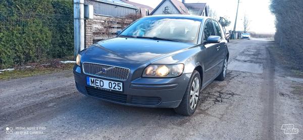 Volvo V50 2006 in Kaunas, with an engine capacity of 1.60 L and mileage of 270 thousand km for 1500 €, photo 9 on AUTOMOTO.COM.LV