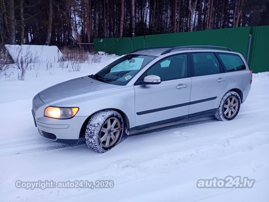 Volvo V50 2006 Tallina, ar dzinēja tilpumu 2.00 L un nobraukumu 278 tūkst. km par 2500 €, foto 2 vietnē AUTOMOTO.COM.LV