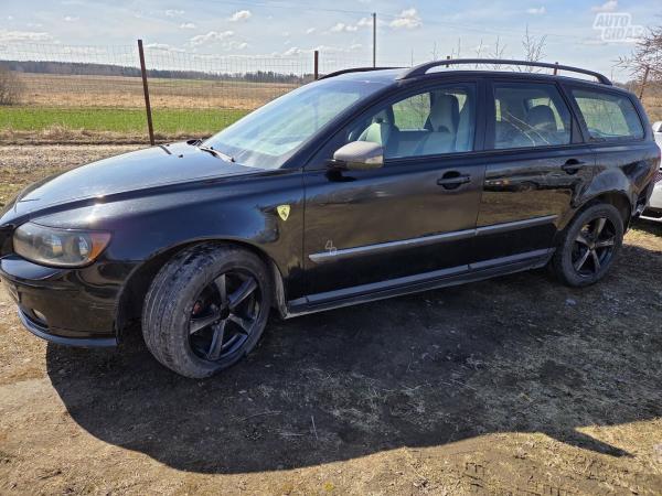 Volvo V50 2006 Radviliškis, ar dzinēja tilpumu 1.60 L un nobraukumu 320 tūkst. km par 500 €, foto 1 vietnē AUTOMOTO.COM.LV