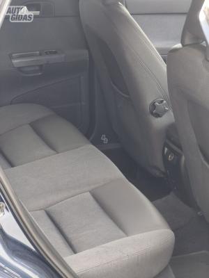 Volvo V50 2006 in Vilnius, with an engine capacity of 1.60 L and mileage of 291 thousand km for 1600 €, photo 9 on AUTOMOTO.COM.LV