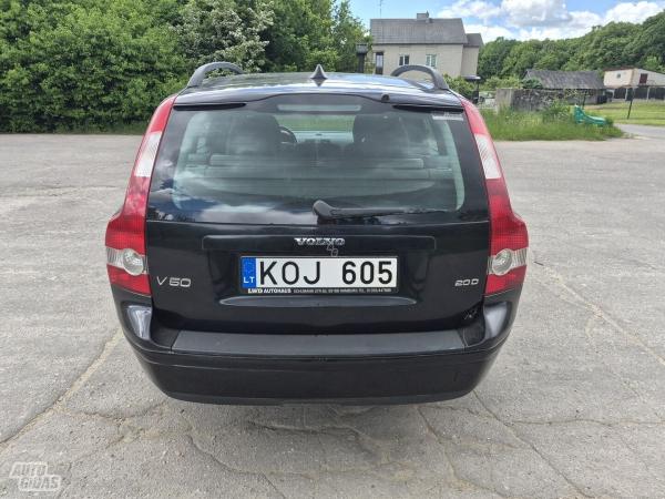 Volvo V50 2006 in Kaunas, with an engine capacity of 2.00 L and mileage of 290 thousand km for 1500 €, photo 7 on AUTOMOTO.COM.LV