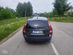Volvo V50 2006 in Raseiniai, with an engine capacity of 2.00 L and mileage of 200 thousand km for 950 €, photo 7 on AUTOMOTO.COM.LV