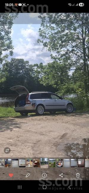 Volvo V50 2006 in Riga, with an engine capacity of 2.00 L and mileage of 314 thousand km for 1300 €, photo 17 on AUTOMOTO.COM.LV