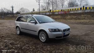 Volvo V50 2006 in Riga, with an engine capacity of 2.00 L and mileage of 314 thousand km for 1300 €, photo 18 on AUTOMOTO.COM.LV