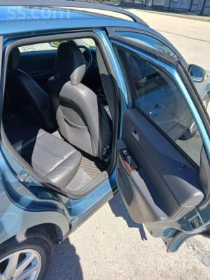 Volvo V50 2006 Rīga, ar dzinēja tilpumu 2.40 L un nobraukumu 391 tūkst. km par 2550 €, foto 8 vietnē AUTOMOTO.COM.LV
