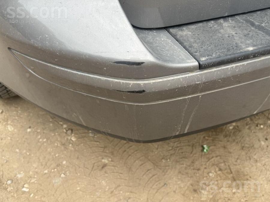 Volvo V50 2006 Daugavpils, ar dzinēja tilpumu 2.00 L un nobraukumu 29 tūkst. km par 1700 €, foto 4 vietnē AUTOMOTO.COM.LV