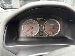 Volvo V50 2006 Rīga, ar dzinēja tilpumu 2.40 L un nobraukumu 378 tūkst. km par 2500 €, foto 5 vietnē AUTOMOTO.COM.LV
