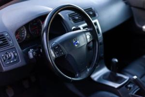Volvo V50 2006 Rīga, ar dzinēja tilpumu 2.00 L un nobraukumu 280 tūkst. km par 2995 €, foto 12 vietnē AUTOMOTO.COM.LV