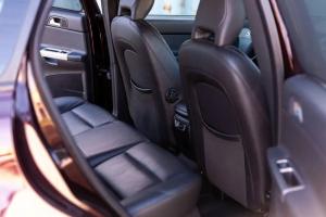 Volvo V50 2006 Rīga, ar dzinēja tilpumu 2.00 L un nobraukumu 280 tūkst. km par 2995 €, foto 20 vietnē AUTOMOTO.COM.LV