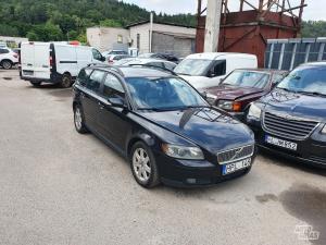Volvo V50 2006 in Vilnius, with an engine capacity of 2.00 L and mileage of 285 thousand km for 599 €, photo  on AUTOMOTO.COM.LV