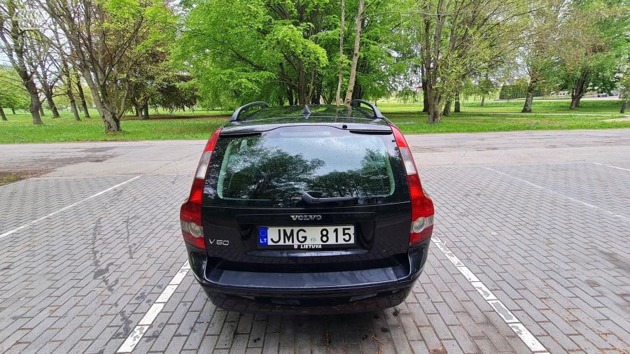 Volvo V50 2006 Ariogala, ar dzinēja tilpumu 2.00 L un nobraukumu 415 tūkst. km par 1750 €, foto 6 vietnē AUTOMOTO.COM.LV