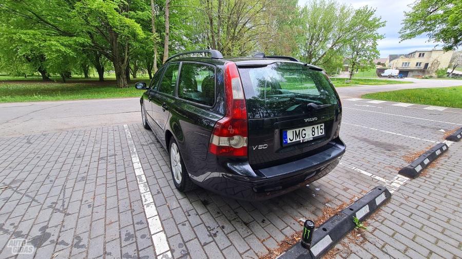 Volvo V50 2006 Ariogala, ar dzinēja tilpumu 2.00 L un nobraukumu 415 tūkst. km par 1750 €, foto 7 vietnē AUTOMOTO.COM.LV