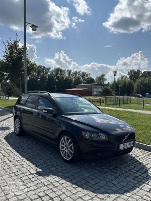 Volvo V50 2006 Šilutė, ar dzinēja tilpumu 1.60 L un nobraukumu 276 tūkst. km par 1250 €, foto 3 vietnē AUTOMOTO.COM.LV