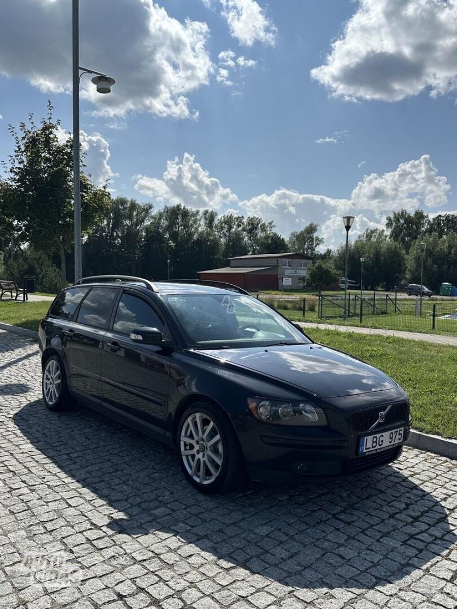 Volvo V50 2006 Šilutė, ar dzinēja tilpumu 1.60 L un nobraukumu 276 tūkst. km par 1250 €, foto 3 vietnē AUTOMOTO.COM.LV