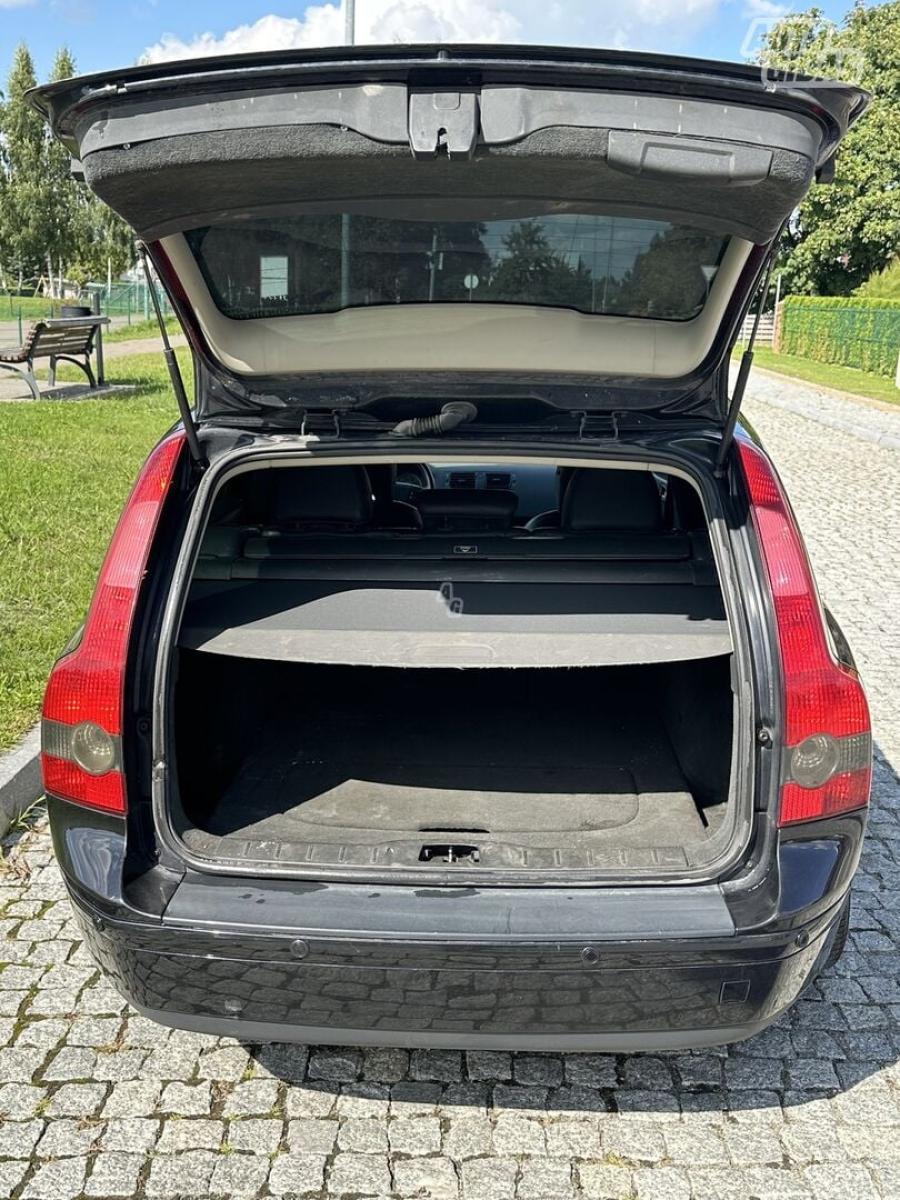 Volvo V50 2006 Šilutė, ar dzinēja tilpumu 1.60 L un nobraukumu 276 tūkst. km par 1250 €, foto 15 vietnē AUTOMOTO.COM.LV