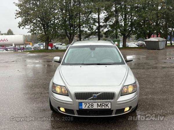 Volvo V50 2006 in Rapla, with an engine capacity of 2.40 L and mileage of 0 thousand km for 2300 €, photo 8 on AUTOMOTO.COM.LV