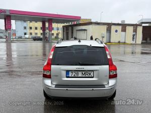 Volvo V50 2006 Rapla, ar dzinēja tilpumu 2.40 L un nobraukumu 0 tūkst. km par 2300 €, foto 9 vietnē AUTOMOTO.COM.LV