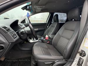 Volvo V50 2006 Rapla, ar dzinēja tilpumu 2.40 L un nobraukumu 0 tūkst. km par 2300 €, foto 10 vietnē AUTOMOTO.COM.LV