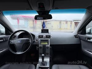 Volvo V50 2006 Rapla, ar dzinēja tilpumu 2.40 L un nobraukumu 0 tūkst. km par 2300 €, foto 12 vietnē AUTOMOTO.COM.LV