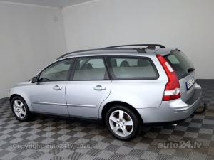 Volvo V50 2006 Tallina, ar dzinēja tilpumu 2.40 L un nobraukumu 244 tūkst. km par 1799 €, foto 5 vietnē AUTOMOTO.COM.LV