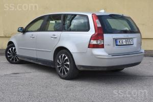 Volvo V50 2007 Talsi, ar dzinēja tilpumu 2.00 L un nobraukumu 371 tūkst. km par 1500 €, foto 2 vietnē AUTOMOTO.COM.LV
