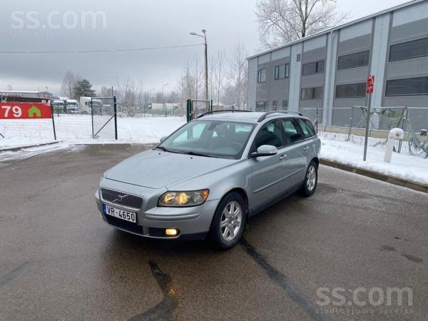 Volvo V50 2007 Rīga, ar dzinēja tilpumu 2.00 L un nobraukumu 0 tūkst. km par 1599 €, foto 1 vietnē AUTOMOTO.COM.LV