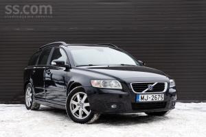Volvo V50 2007 Rīga, ar dzinēja tilpumu 2.00 L un nobraukumu 194 tūkst. km par 3990 €, foto 2 vietnē AUTOMOTO.COM.LV