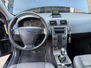 Volvo V50 2007 in Vilnius, with an engine capacity of 1.60 L and mileage of 314 thousand km for 1950 €, photo 9 on AUTOMOTO.COM.LV
