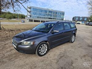 Volvo V50 2007 in Vilnius, with an engine capacity of 2.00 L and mileage of 378 thousand km for 1290 €, photo  on AUTOMOTO.COM.LV