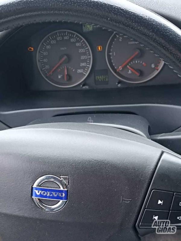 Volvo V50 2007 in Siauliai, with an engine capacity of 1.60 L and mileage of 226 thousand km for 1600 €, photo 1 on AUTOMOTO.COM.LV