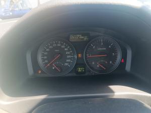 Volvo V50 2007 in Marijampole, with an engine capacity of 2.00 L and mileage of 180 thousand km for 1999 €, photo 7 on AUTOMOTO.COM.LV