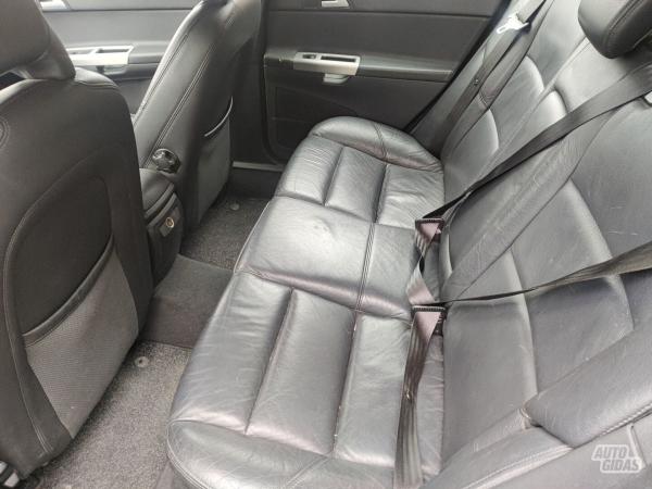 Volvo V50 2007 Šauļi, ar dzinēja tilpumu 1.60 L un nobraukumu 266 tūkst. km par 1650 €, foto 7 vietnē AUTOMOTO.COM.LV