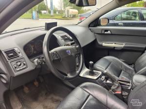 Volvo V50 2007 in Siauliai, with an engine capacity of 1.60 L and mileage of 266 thousand km for 1650 €, photo 10 on AUTOMOTO.COM.LV
