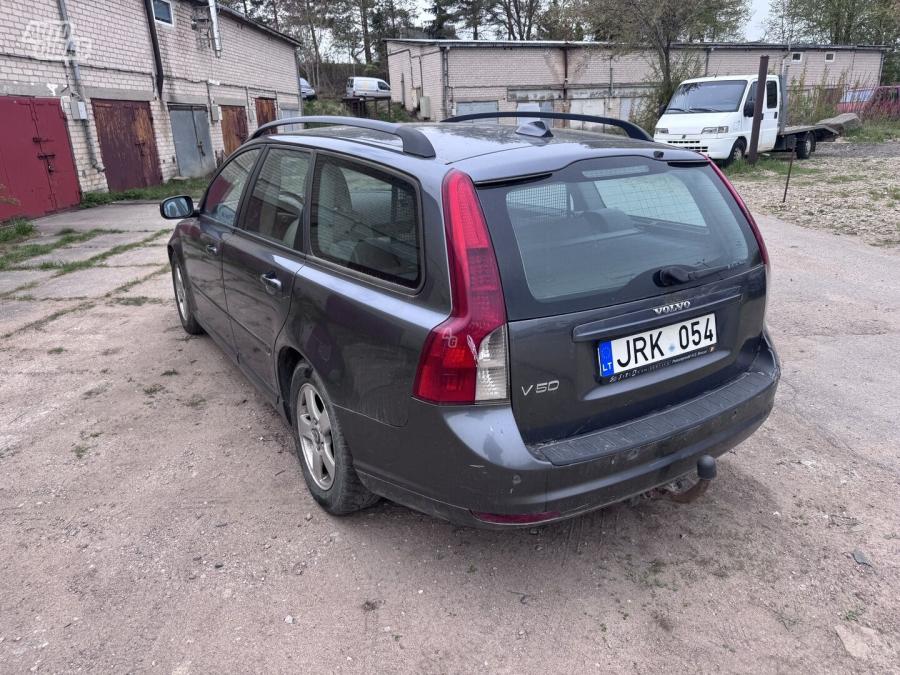 Вольво В50 2007 в Шяуляй, объемом двигателя 1.60 л и пробегом 111 тыс. км за 650 €, фото 7 на AUTOMOTO.COM.LV