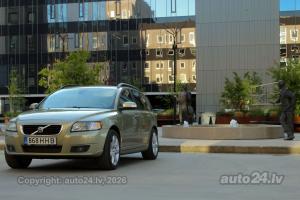 Volvo V50 2007 Tallina, ar dzinēja tilpumu 2.50 L un nobraukumu 0 tūkst. km par 3200 €, foto 3 vietnē AUTOMOTO.COM.LV