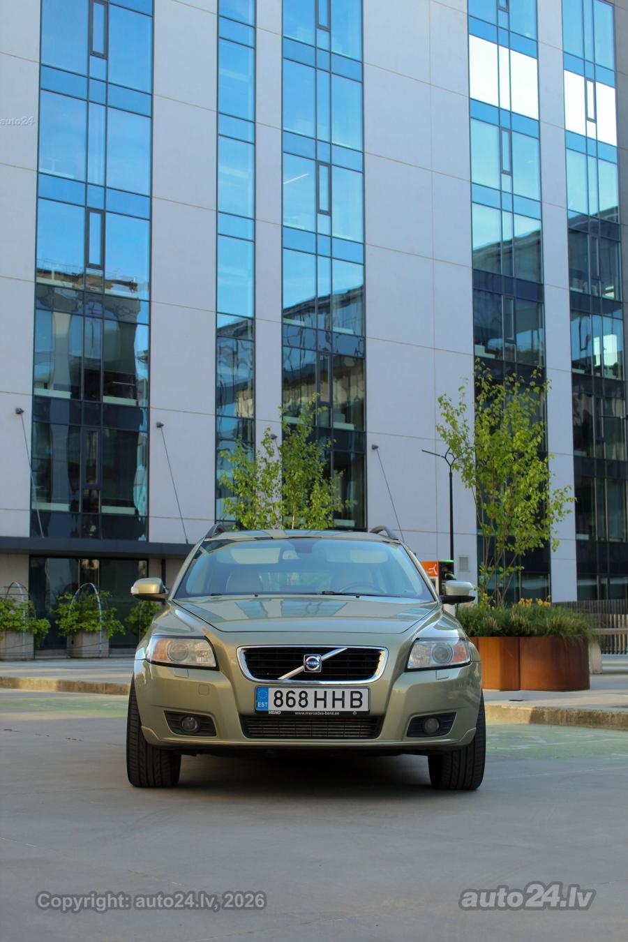 Volvo V50 2007 Tallina, ar dzinēja tilpumu 2.50 L un nobraukumu 0 tūkst. km par 3200 €, foto 4 vietnē AUTOMOTO.COM.LV