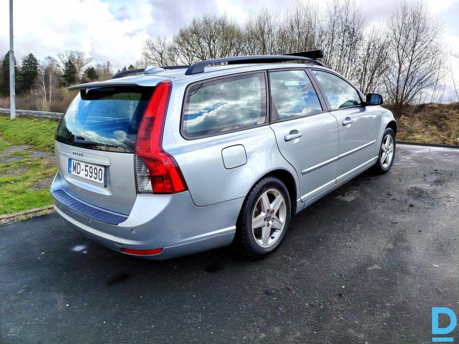 Volvo V50 2007 in Preili, with an engine capacity of 1.60 L and mileage of 256 thousand km for 2200 €, photo 5 on AUTOMOTO.COM.LV
