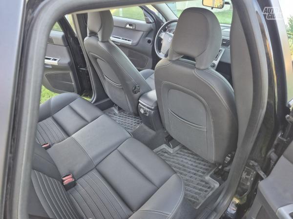 Volvo V50 2007 Viļņa, ar dzinēja tilpumu 2.00 L un nobraukumu 266 tūkst. km par 800 €, foto 9 vietnē AUTOMOTO.COM.LV