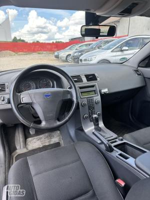 Volvo V50 2007 Pabradė, ar dzinēja tilpumu 1.60 L un nobraukumu 294 tūkst. km par 2500 €, foto 11 vietnē AUTOMOTO.COM.LV