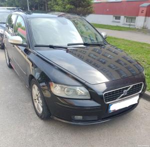 Вольво В50 2007 в Клайпеда, объемом двигателя 2.00 л и пробегом 318 тыс. км за 2500 €, фото  на AUTOMOTO.COM.LV