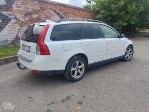 Volvo V50 2007 Šauļi, ar dzinēja tilpumu 2.00 L un nobraukumu 0 tūkst. km par 1550 €, foto 4 vietnē AUTOMOTO.COM.LV