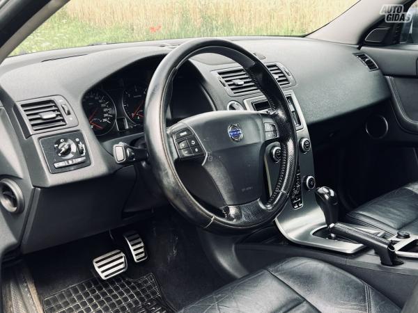 Volvo V50 2007 in Marijampole, with an engine capacity of 2.40 L and mileage of 373 thousand km for 1350 €, photo 6 on AUTOMOTO.COM.LV